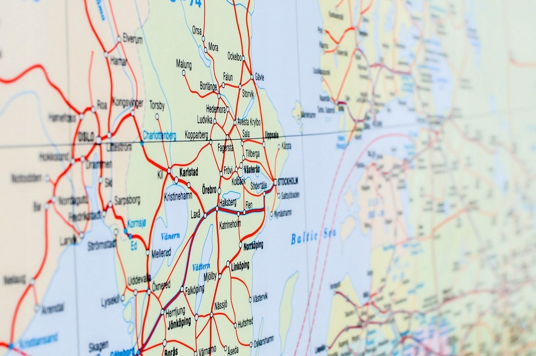 Купить EUROAZJA MAPA ŚCIENNA SIEĆ KOLEJOWA EUROPA I AZJA (7808042760) с ...