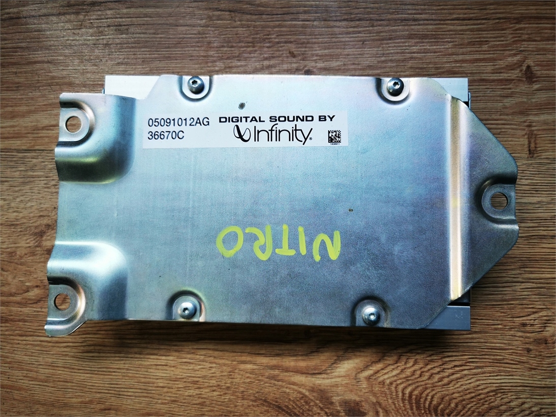 Купить DODGE NITRO АУДИО УСИЛИТЕЛЬ INFINITY 05091012AG (12907140629) с доставкой в Россию